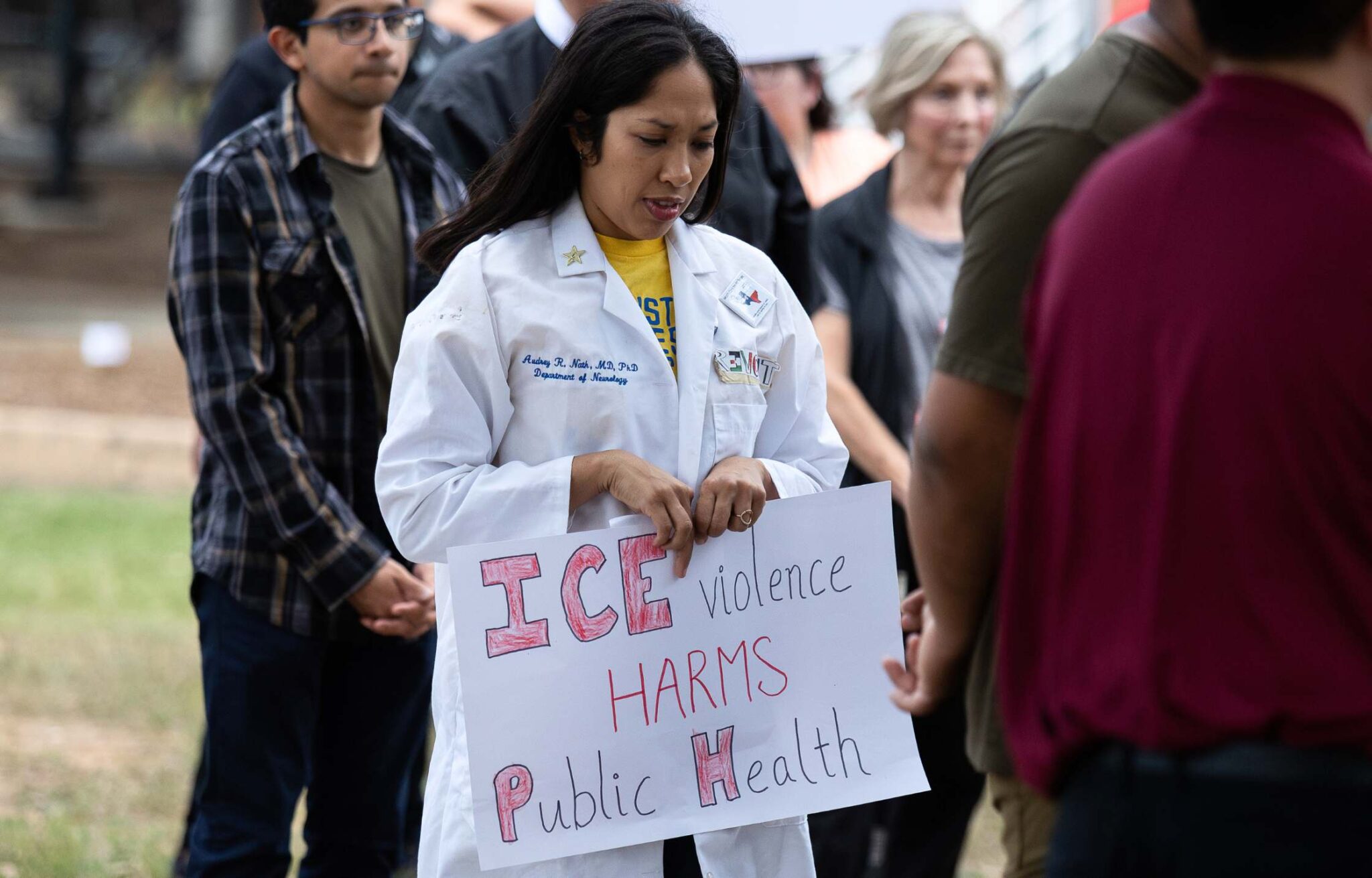 Amidst ICE and CBP’s brutal violence, Congress is planning to give them ...
